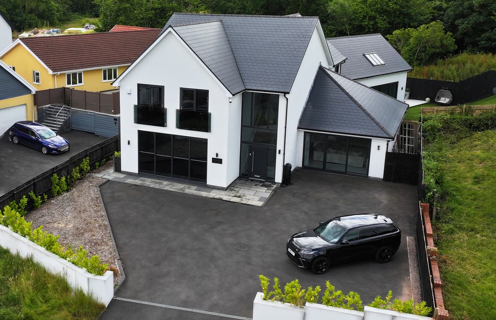Harlequin House, Brondeg, Heolgerrig, Merthyr Tydfil, CF48 1TW, 5 ...